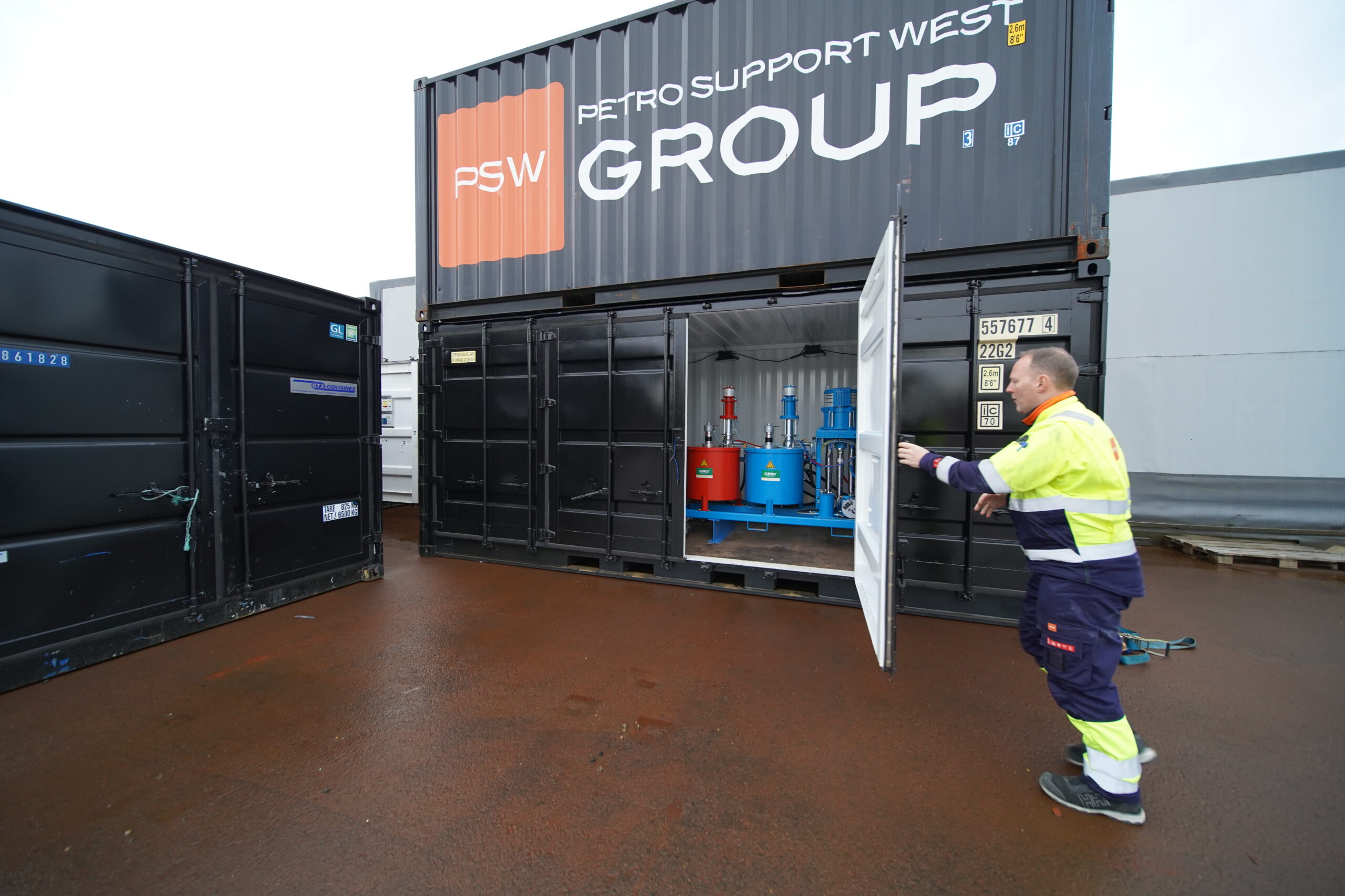 Bunker fuel tank maintenance - PSW Solutions